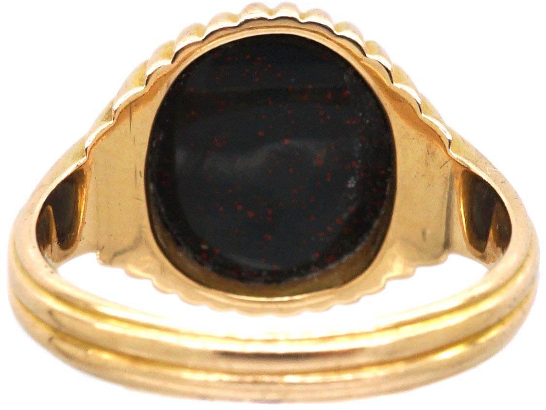 Victorian 18ct Gold Signet Ridged Design Ring set with a Bloodstone ...