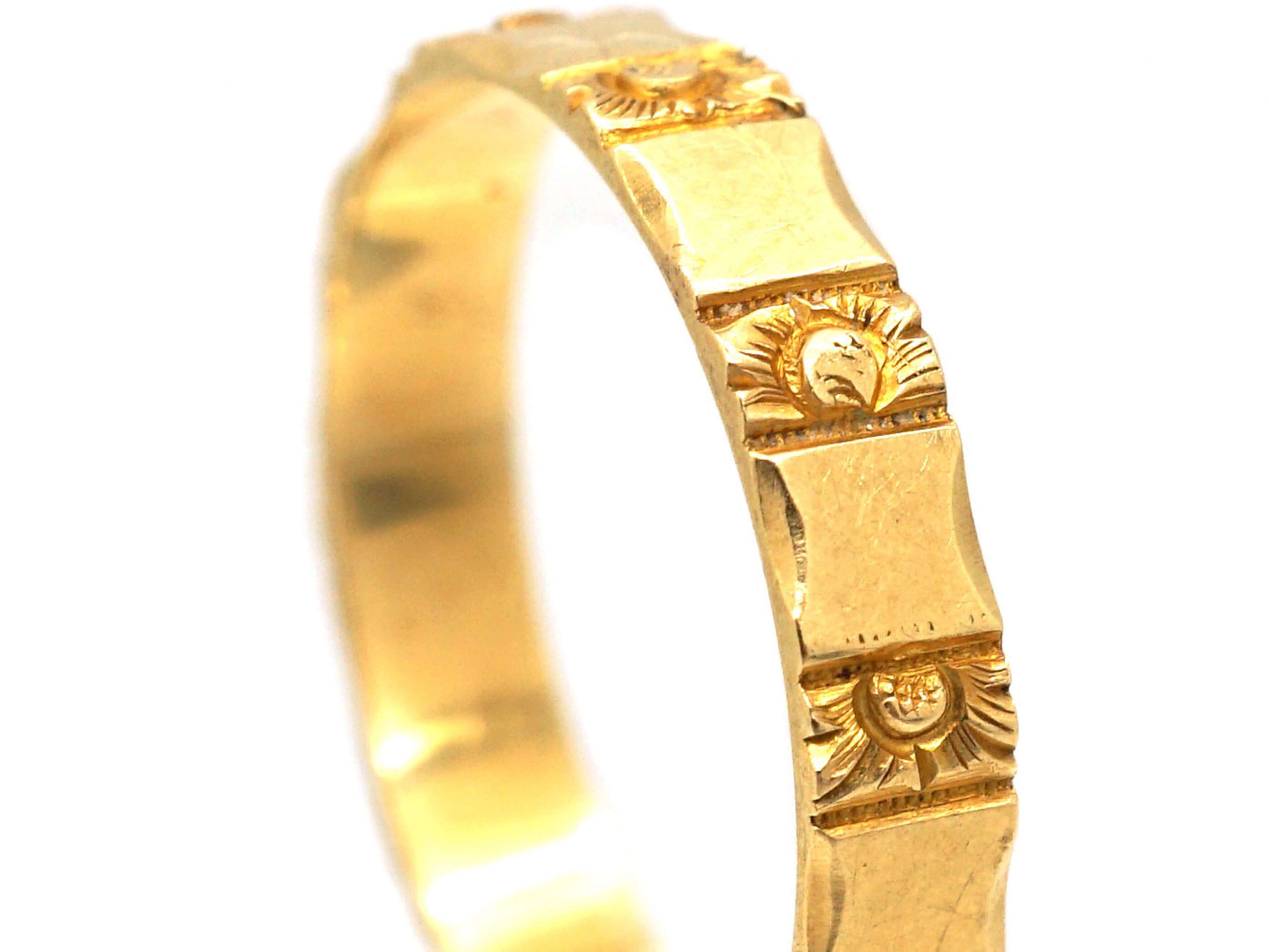 Georgian 18ct Gold Wedding Ring with Flower Detail (499T) | The Antique ...